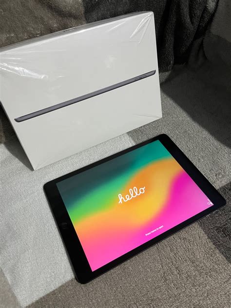 Apple Ipad Th Gen Wi Fi Gb Mobile Phones Gadgets Tablets Ipad On Carousell