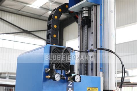 Small CNC Router Machine With Automatic Tool Changer