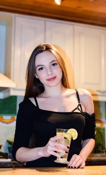 We Assure You The Best With Our Call Girls In Mumbai Hire Independent