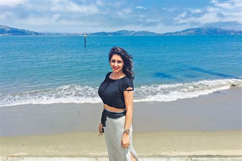 Sameksha Singh Travel Diary A Must Read For Every Traveler