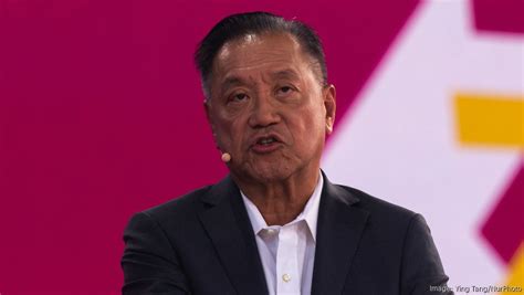 Investors Doubt Broadcom Will Complete Vmware Purchase Heres Why