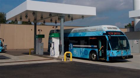 버스 용 수소 연료 공급