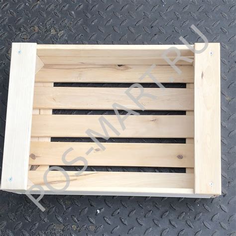 Деревянный ящик