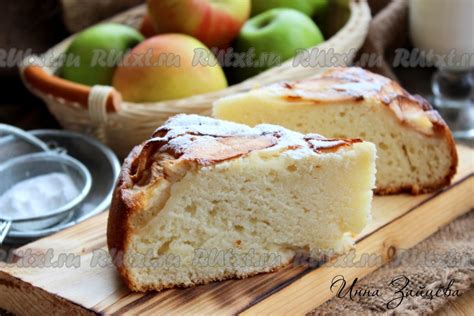 Пирог с яблоками на молоке в духовке 9 фото в рецепте