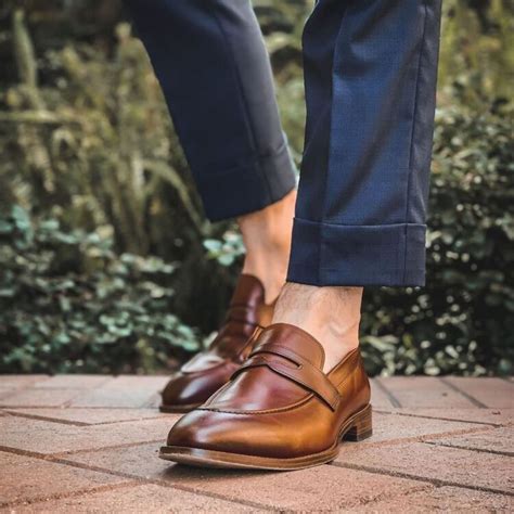 How To Wear Loafers Without Socks At Nancy Mcdaniel Blog