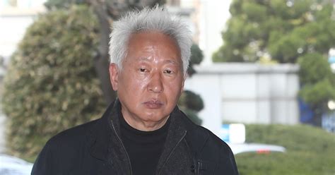 위안부는 매춘 류석춘에 징역 1년6개월 구형학문의 자유 아냐