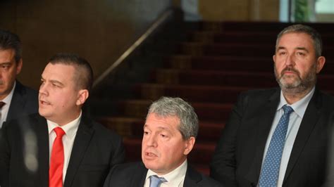 Продължават разговорите на ИТН за подкрепа за правителство с третия мандат Новини бг