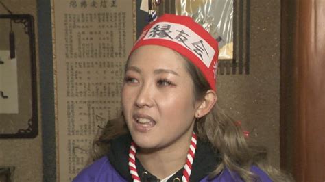 去年 1200年の歴史が変わった天下の奇祭「はだか祭」の神事にことしも女性たちが参加 大病乗り越えた母親と参加する女性も 愛知県稲沢市