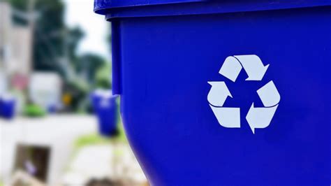 Dynamic Data Binding And Reflection In C A Practical Example By Amina Mim Medium