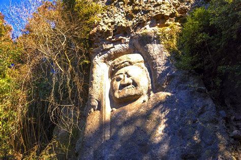 長い歴史を歩んだ大仏さま全国にある迫力満点の磨崖仏スポット8選 ページ 2 2 TRiP EDiTOR