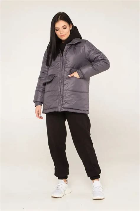 Демісезонна куртка з кишенями графіт — ціна 1400 грн у каталозі