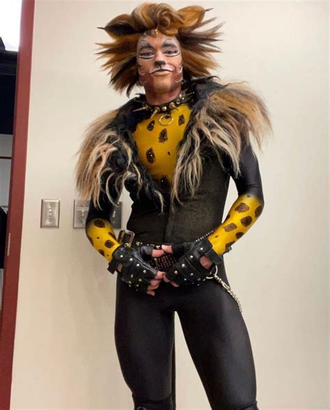 Pin By Diesel Patches On Hamilton Six And Other Cast Photos Cats The
