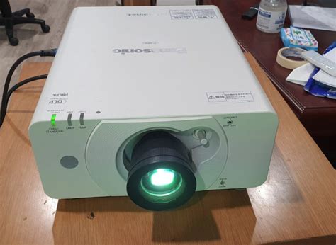 Why Is My Projector Flickering How To Fix It ZDclick