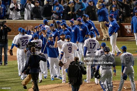 Chicago Cubs Players Victorous On Field After Winning Game Vs News Photo Getty Images
