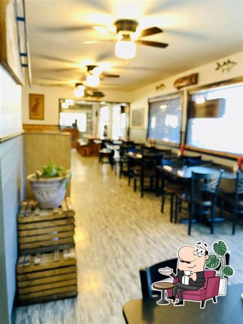 Dans Clam Stand Crystal River Restaurant Menu Prices And Reviews
