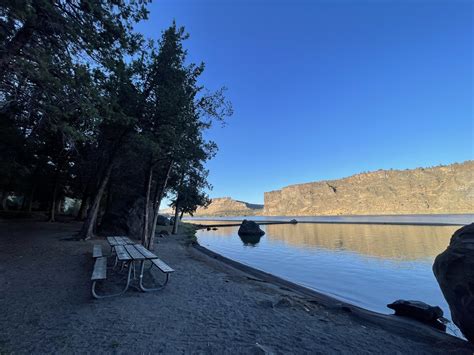 Cove Lake State Park Campground