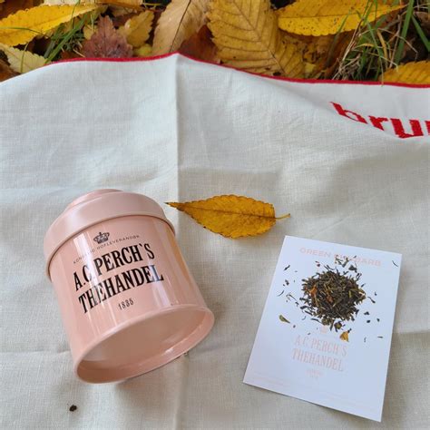 식치 전문 L 정세연 한의학 박사 홍차 Vs 우롱차 Vs 보이차 이중에서 가장 좋은 차는 차마다 가지고 있는 기운이 다르기 때문에 사람마다 다를 수 있어요 1