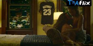 Gina Rodriguez Underwear Scene In Players Tnaflix Com