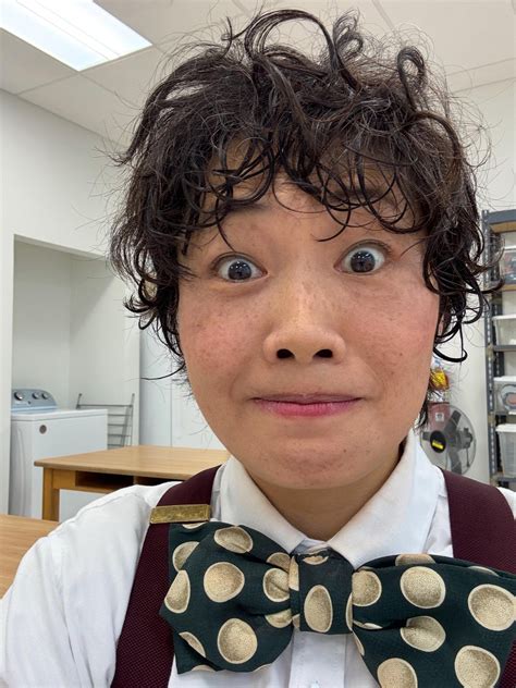 今日は、コネチカット州にあるニューヨーク日本人学校でフィジカルコメディーパフォーマンスとワークショップをしに行っていきました。小学1年生から