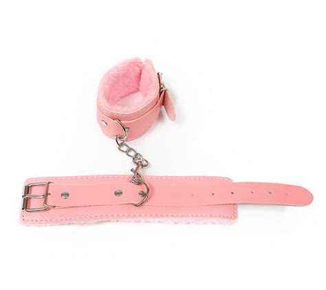 11한달특가당일출고 털 장난감수갑 이벤트 기념일 선물 남친선물 할로윈 코스프레 의상 코스튬 파티용품 에이블리