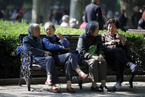 Владата одлучи линеарно да се зголемат пензиите за 5 000 денари Слободен печат