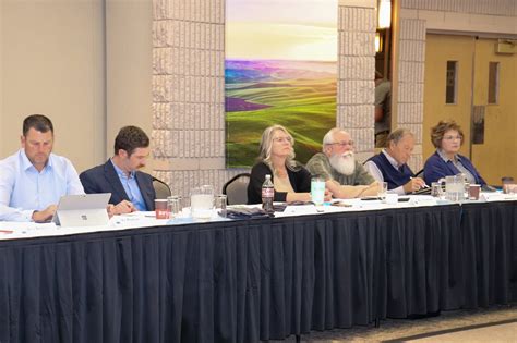 Iac Partners With Previ To Offer Member Benefits On Mobile Plans Iac