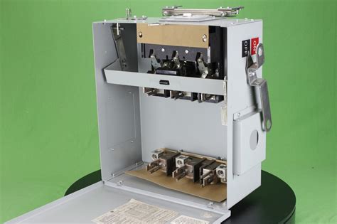 Bus Plugs MIDWEST Blog