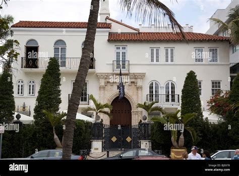 Casa Casuarina The Gianni Versace Mansion On Ocean Drive South Beach