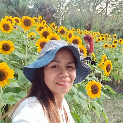 ตีนผีเย็บผ้า ช่างเย็บผ้า ครีเอเตอร์ดิจิทัล ครีเอเตอร์ติดกระแส ครีเอ