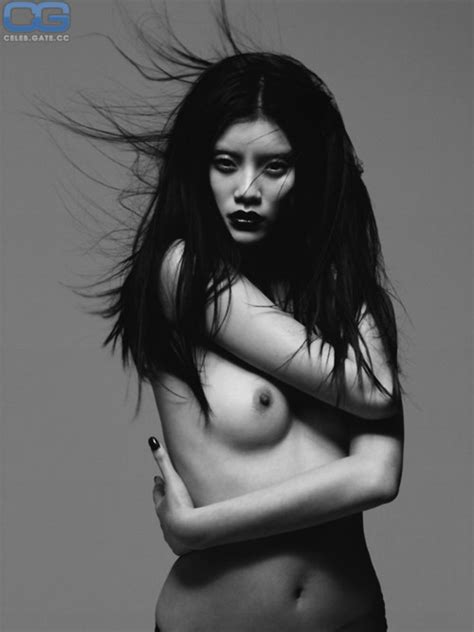 Ming Xi Nackt Nacktbilder Playboy Nacktfotos Fakes Oben Ohne