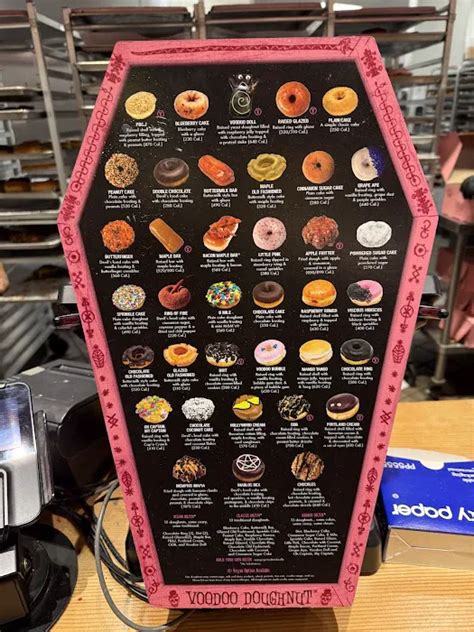 Voodoo Doughnut Citywalk Hollywood Las Quirkiest Gourmet Donut