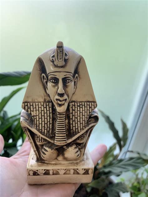 Египет фараон тутанхамон статуэтка — цена 240 грн в каталоге Статуэтки Купить товары для дома и