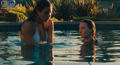 Odeya Rush Nackt Nacktbilder Playbabe Nacktfotos Fakes Oben Ohne