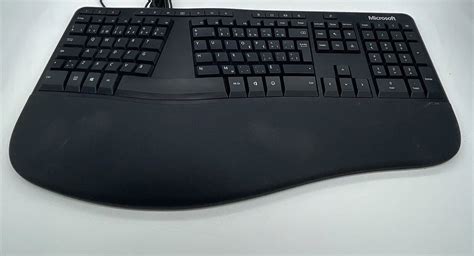 Microsoft Lxm 00001 1878 Usb Wired Ergonomic Keyboard Excellent Used