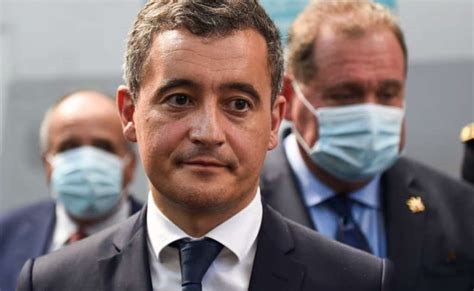 Глава МВД Франции подал жалобу Slon