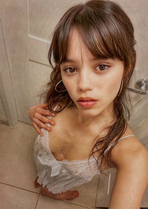 Jenna Ortega Celebrities Jenna Ortega Pretty People
