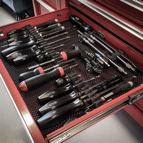 Organize Your Screwdriver Drawer With Ease