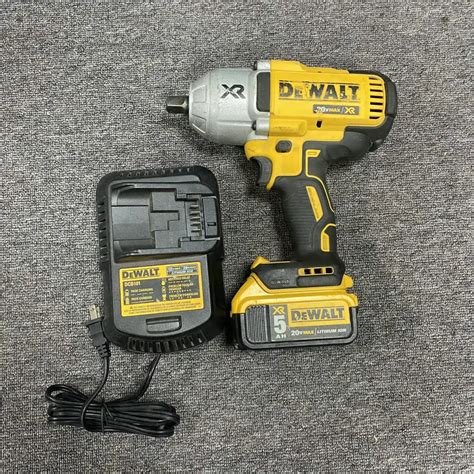 DeWalt-DCF899-20V-MAX-BL-1-2-5-0AH.jpg