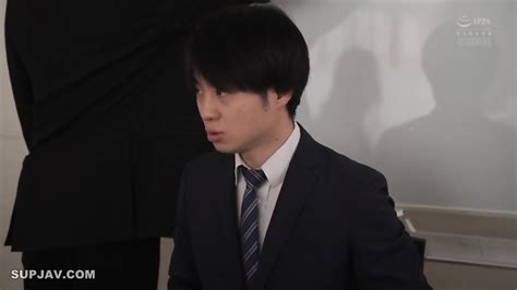 My Female Boss Was Drunk And Thought My House Was Hers So She Suddenly Started Taking Off Her