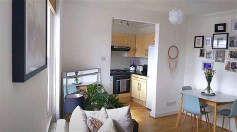 Take A Tour Of This London Flat S Cute And Quirky Design Redesign