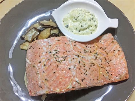 연어 스테이크 촉촉한 연어요리 연어파피요트