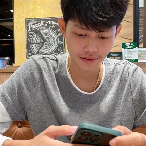 Thawatchai Tae Thawatchaitae • Threads Say More