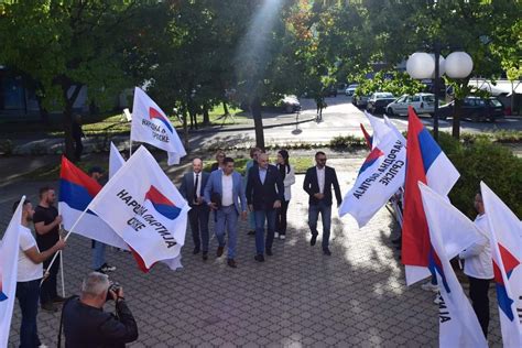 ЦЕНТРАЛНА ТРИБИНА ОО НПС Угљевик Народна партија Српске Narodna Partija Srpske