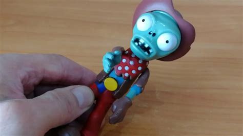 Новый Набор Игрушек ИЗ Коллекции Растения Против Зомби обзор Смотреть онлайн в поиске