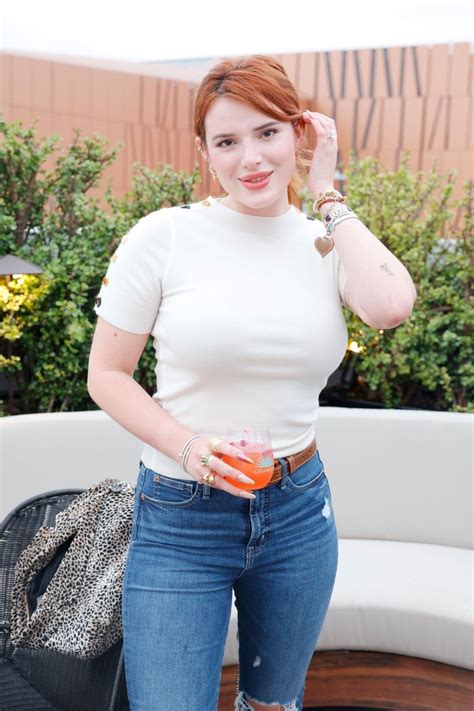 Bella Thorne Rredheadscelebs
