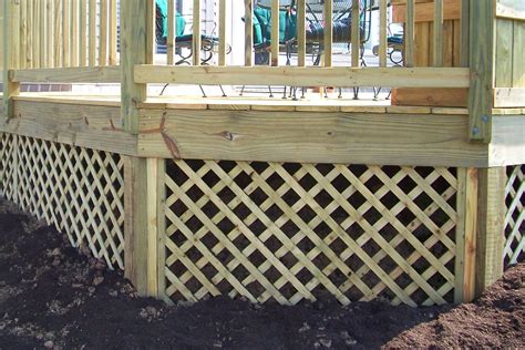 Protect The Deck And Enhance The Looks With Deck Skirting Ideas