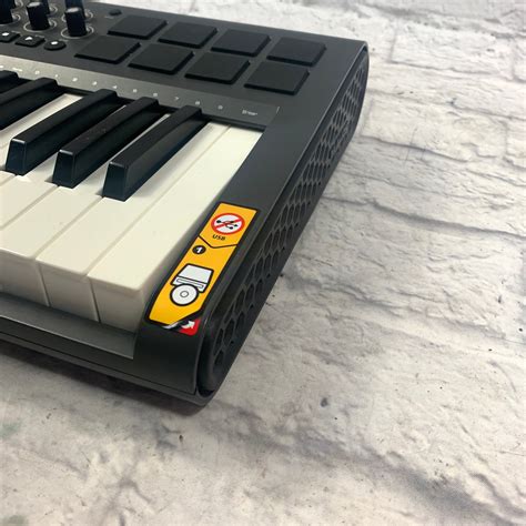 M Audio Axiom 25 Midi Controller Evolution Music