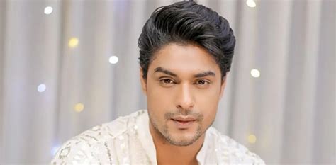 Entertainer Ankit Gupta On Projecting Love Seat They Go Kneeling Down