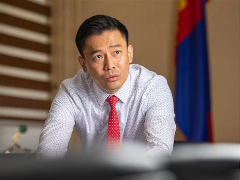 О Батнайрамдал Төрийн өмчит зургаан их дээд сургуулийн оюутнуудад заавал ажил олж өгдөг байх