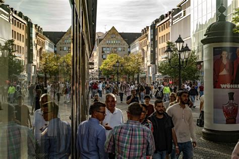 ドイツ経済、7－9月はマイナス成長－リセッション突入の恐れ Bloomberg
